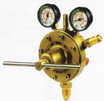 Buy ESAB M 600 Co2 Regulators Online in India at Best Prices